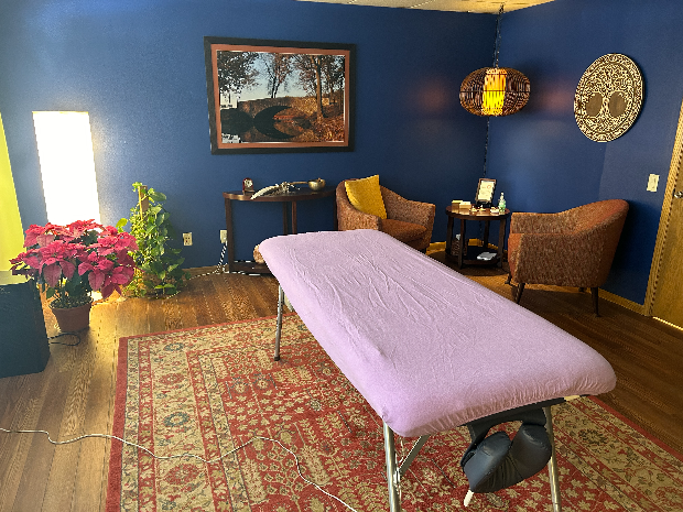 Book a massage with Authentic Therapy Llc | Madison WI 53719