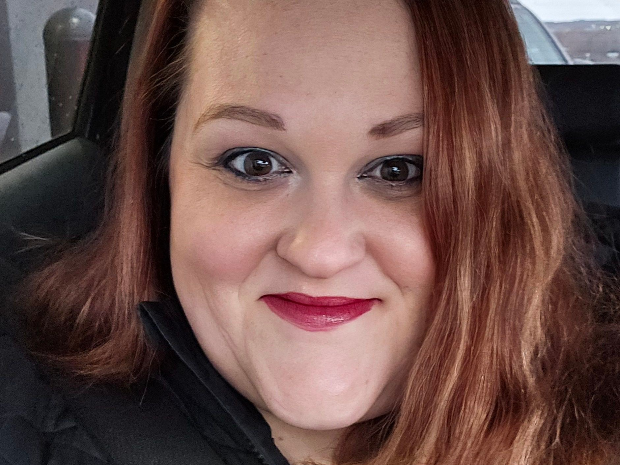 Book a massage with Desi Lu's Holistic Wellness | Green Bay WI 54301