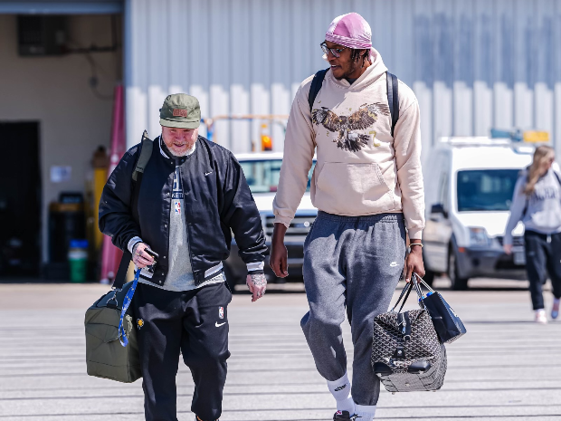 Book a massage with Jon Christopher, LMT | Detroit MI 48221