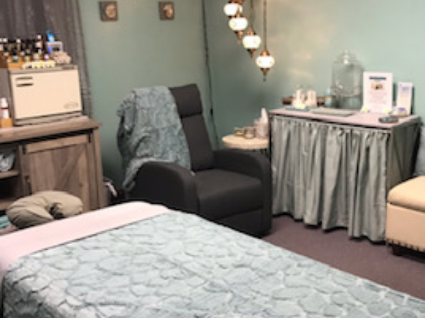 Book a massage with Massage & Stretch | Centerville OH 45359
