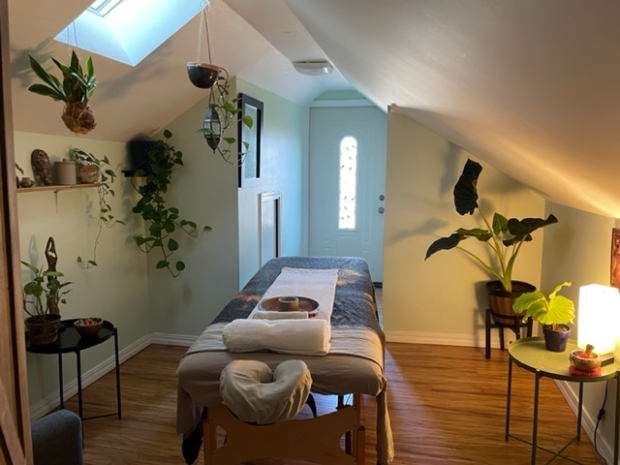 Book A Massage With Uptown Holistic Deep Tissue Massage Oakland Ca 94608