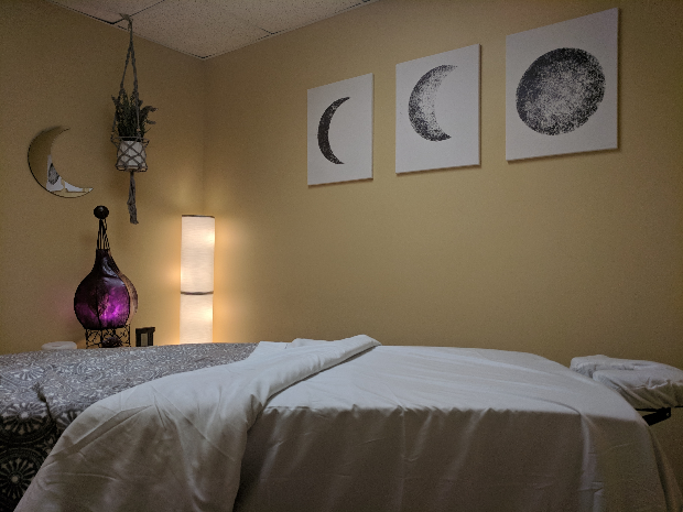 Book a massage with The Deep Tissue Spa | Melbourne FL 32935