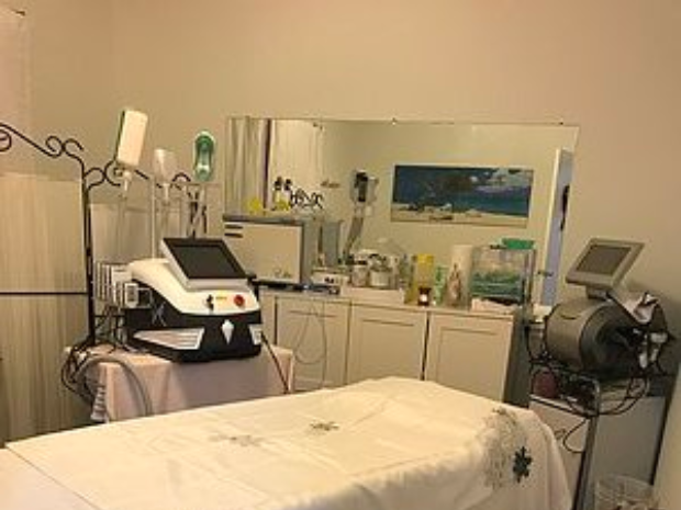 Book A Massage With Blancas Salonspa Sterling Va 20164