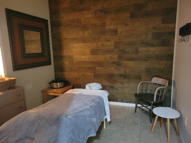 Book a massage with Darcy Arnold RMT | Vermilion AB T9X 1A5