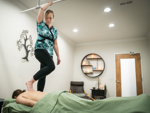 Book A Massage With Healing Tree Massage Chattanooga Tn 37405
