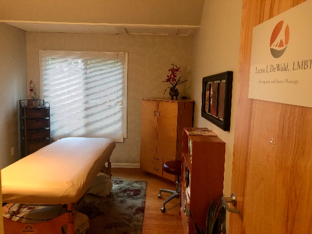 Book a massage with Laura L DeWald, LMBT | Carrboro NC 27510