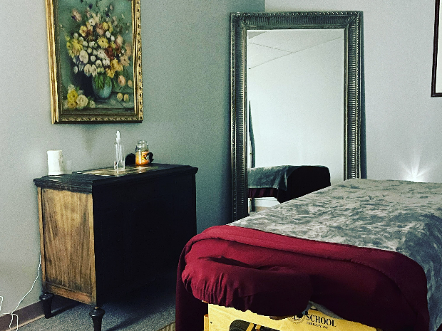 Book a massage with Pink Pearl Therapeutic Massage | Deltona FL 32725