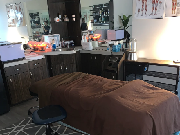 Book A Massage With Aqua Vitae Massage Madison Wi 53719