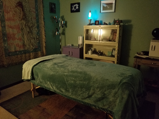 Book a massage with A Portal To Wellness | Springfield MO 65810