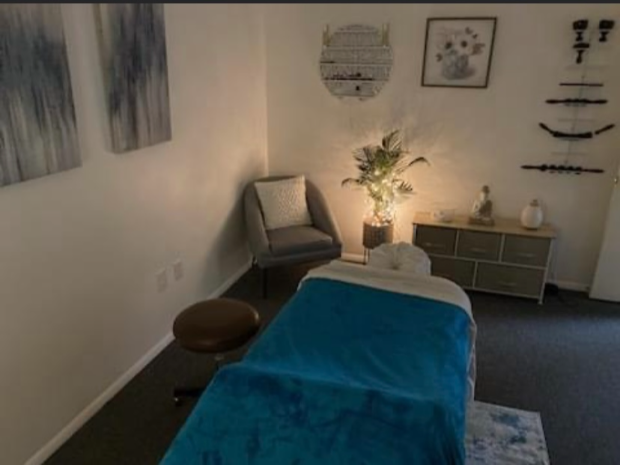 Book a massage with Touch of T.Renee | Birdsboro PA 19508