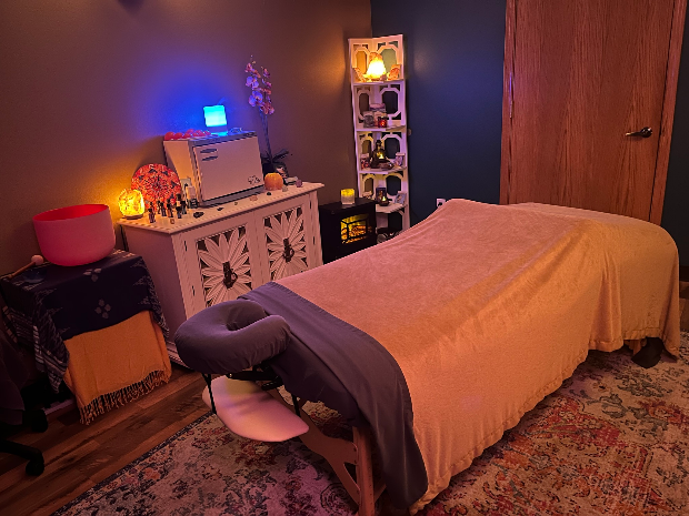 Book a massage with BlueSky Massage | Dubuque IA 52002