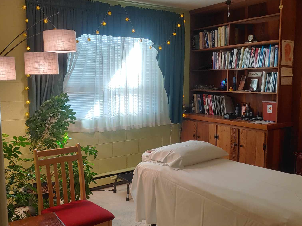 Book a massage with Rose Franchock, LMT | Philomath OR 97370