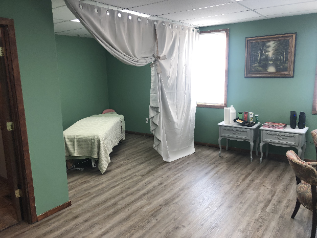 Book a massage with Healing Wings Massage Therapy | Amherst OH 44001