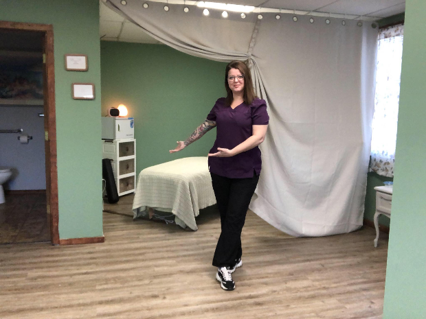 Book a massage with Healing Wings Massage Therapy | Amherst OH 44001